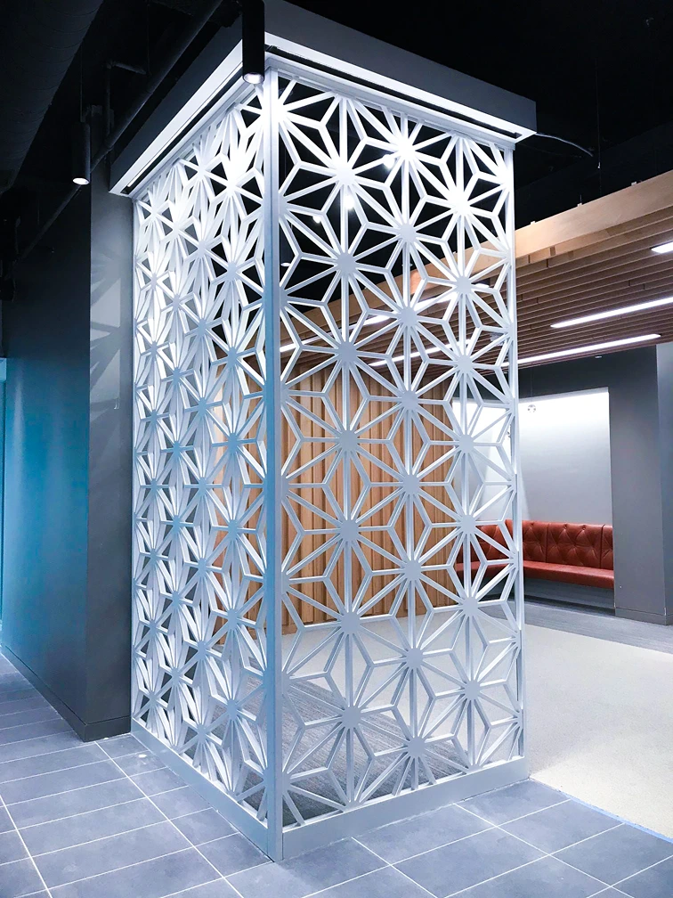 Retail SEG Frames, Lightboxes & Displays | SEG Systems