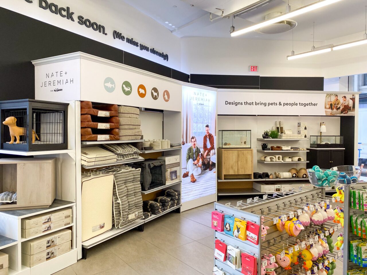 Custom Retail Fixture and End Cap | SEG Systems®