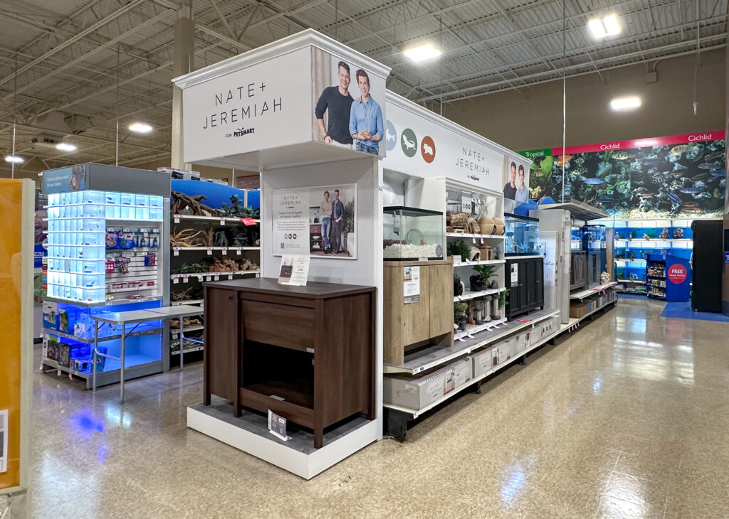 Retail End Caps | SEG Systems®